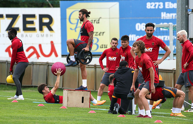 GALATASARAY TRANSFER HABERLERİ: G.Saray’ın istediği Mert Müldür’e ...